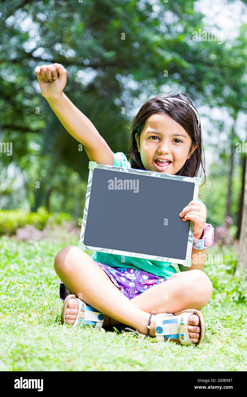 Girl showing her legs hi-res stock photography and images - Alamy