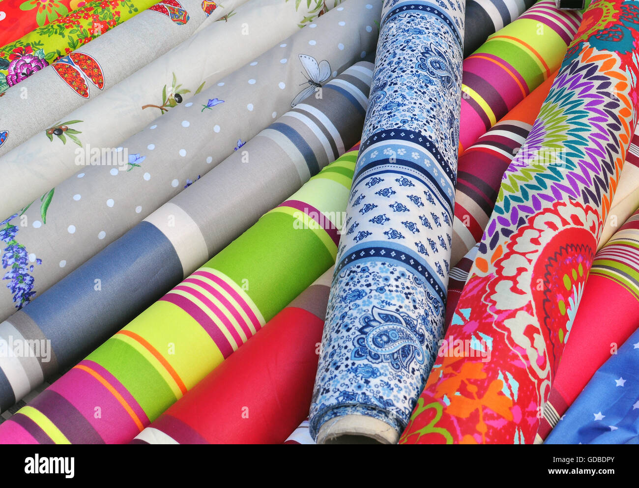 Textile market stall Stock Photo - Alamy