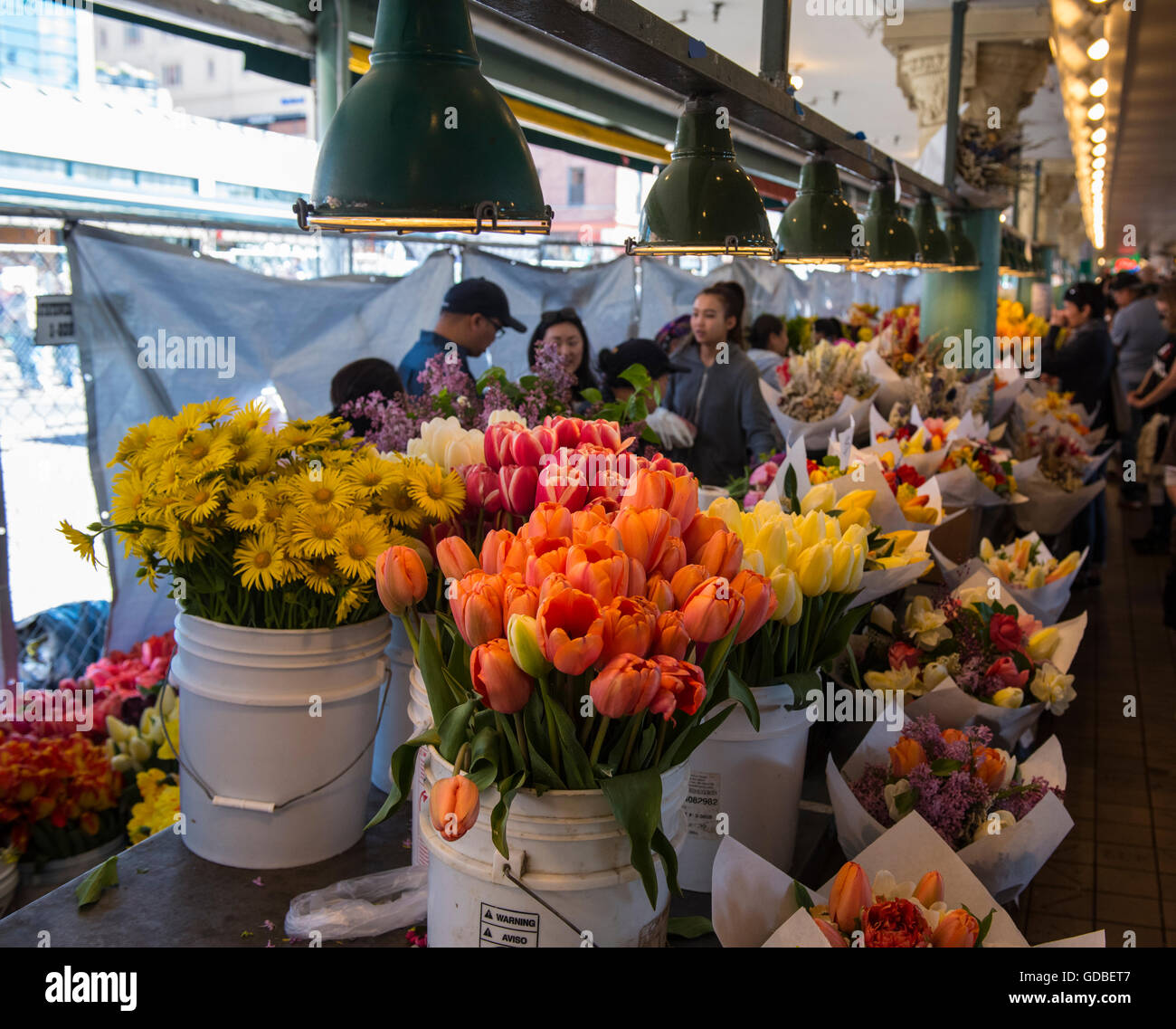 Seattle flower market hi-res stock photography and images - Alamy