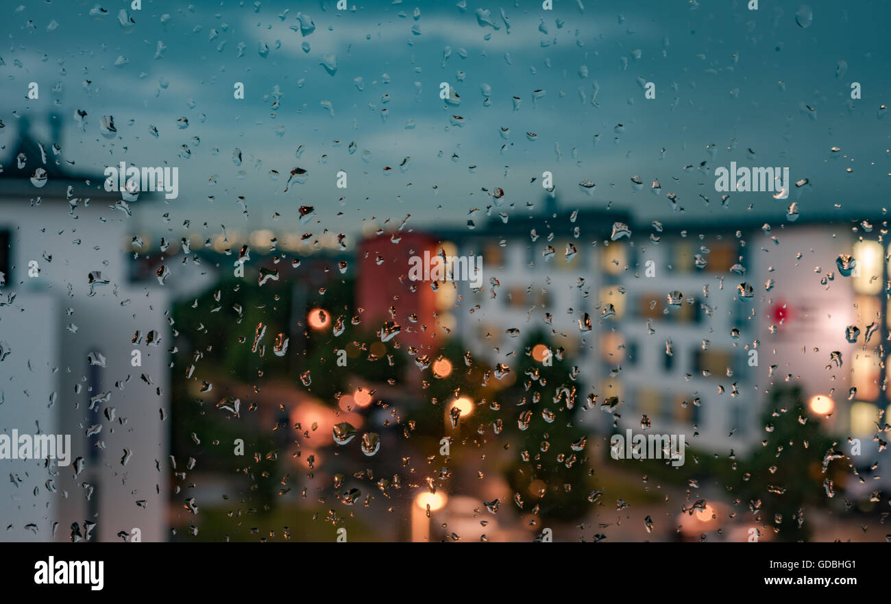 Reflection on windows air hi-res stock photography and images - Alamy