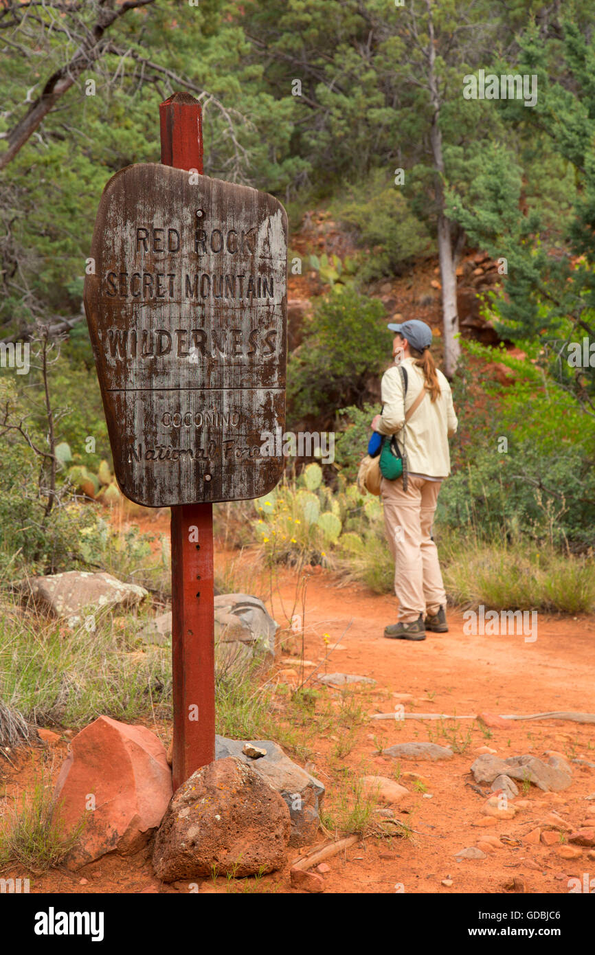 Coconino national forest sign hi-res stock photography and images - Alamy