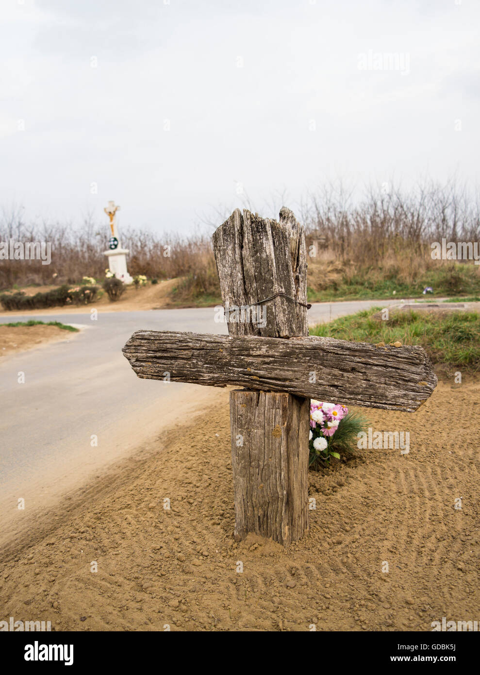 Lonely cross hi-res stock photography and images - Alamy