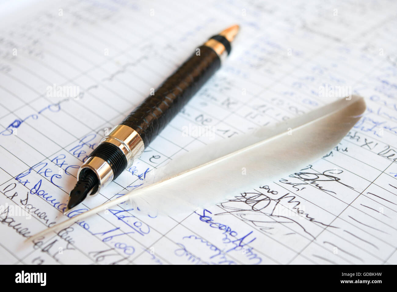 Plume pen hi-res stock photography and images - Alamy