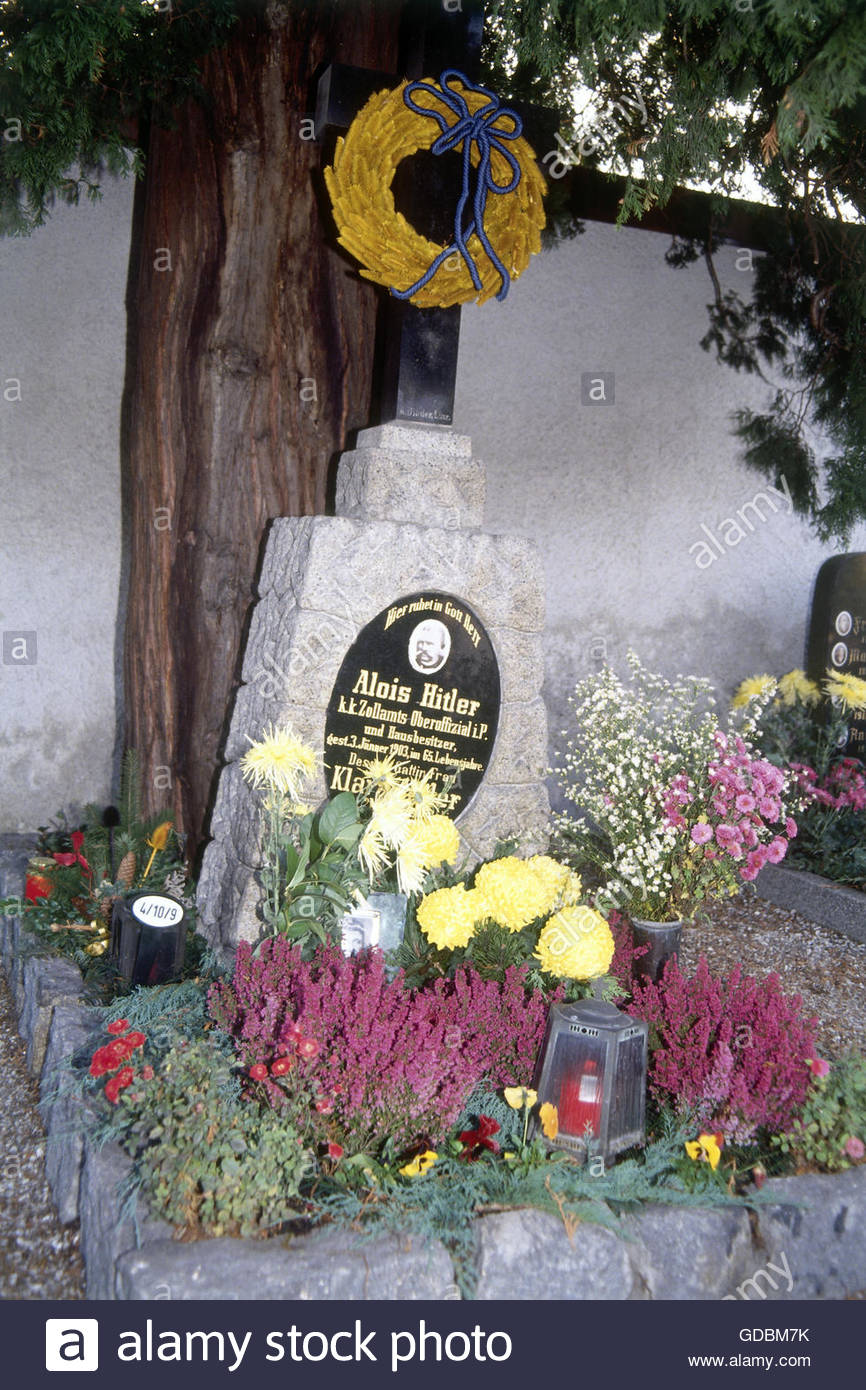 The Grave Of The Parents Of Adolf Hitler Stock Photos & The Grave Of ...