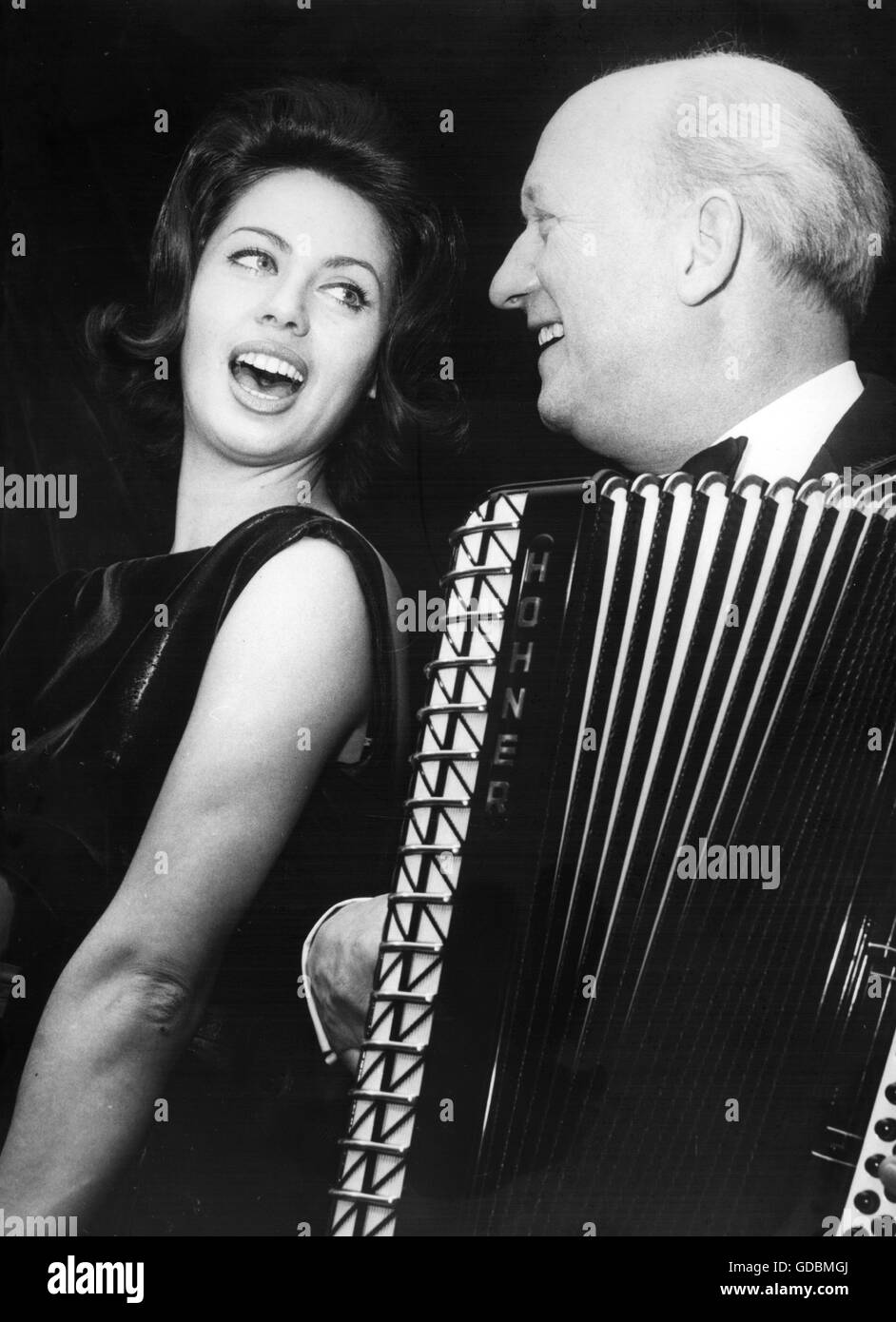 1963 songs hi-res stock photography and images - Alamy