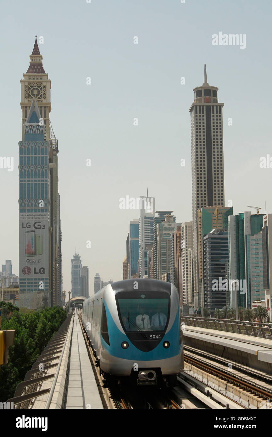 Metro in the Sheikh Zayed Road, Dubai, United Arab Emirates Stock Photo ...