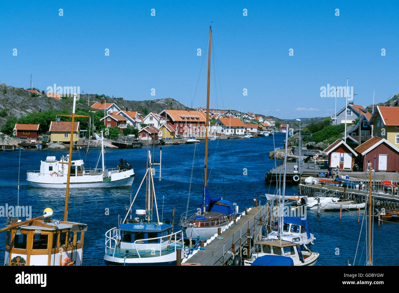 Fishing boats in the harbour of Kyrkesund, Tjoern Island, Bohuslaen ...