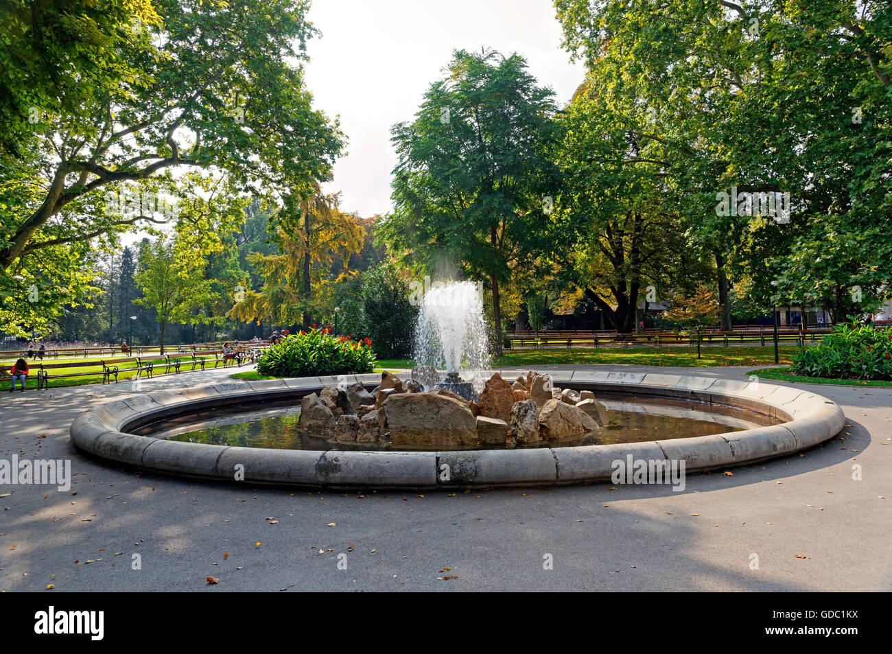 Fountains park hi-res stock photography and images - Alamy