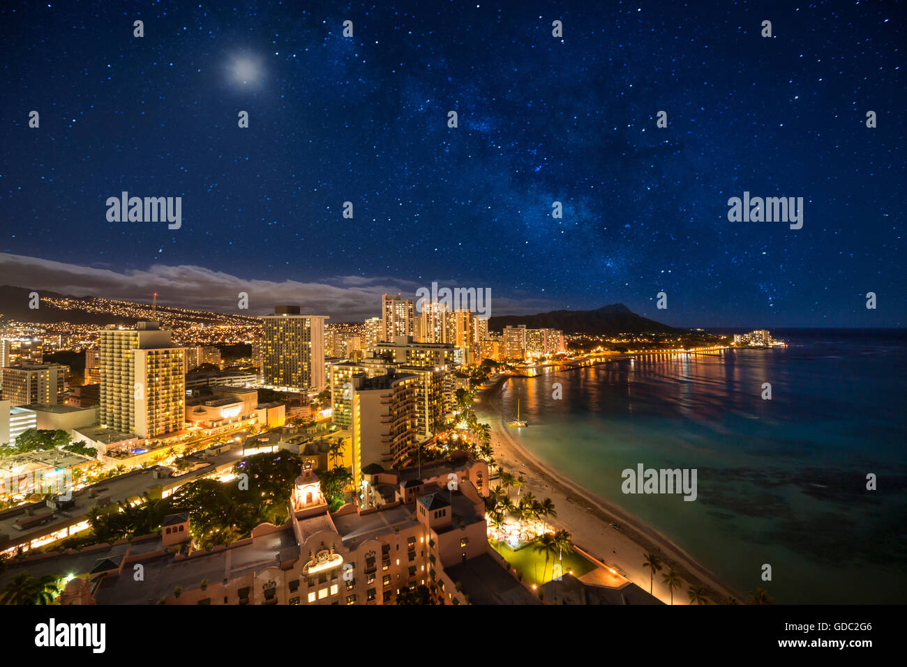 Stars at night oahu hi-res stock photography and images - Alamy