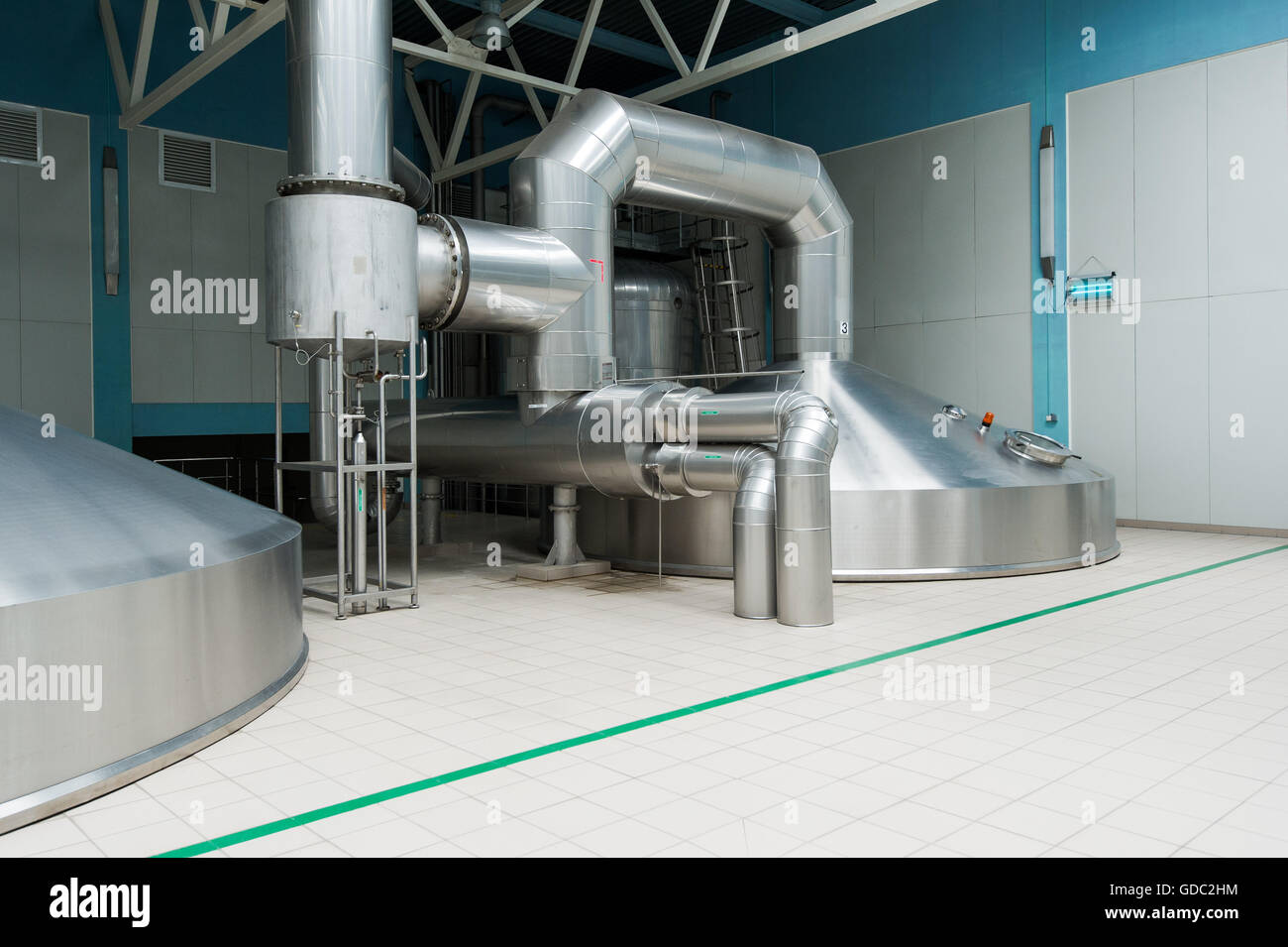 Fermentation vats hi-res stock photography and images - Alamy