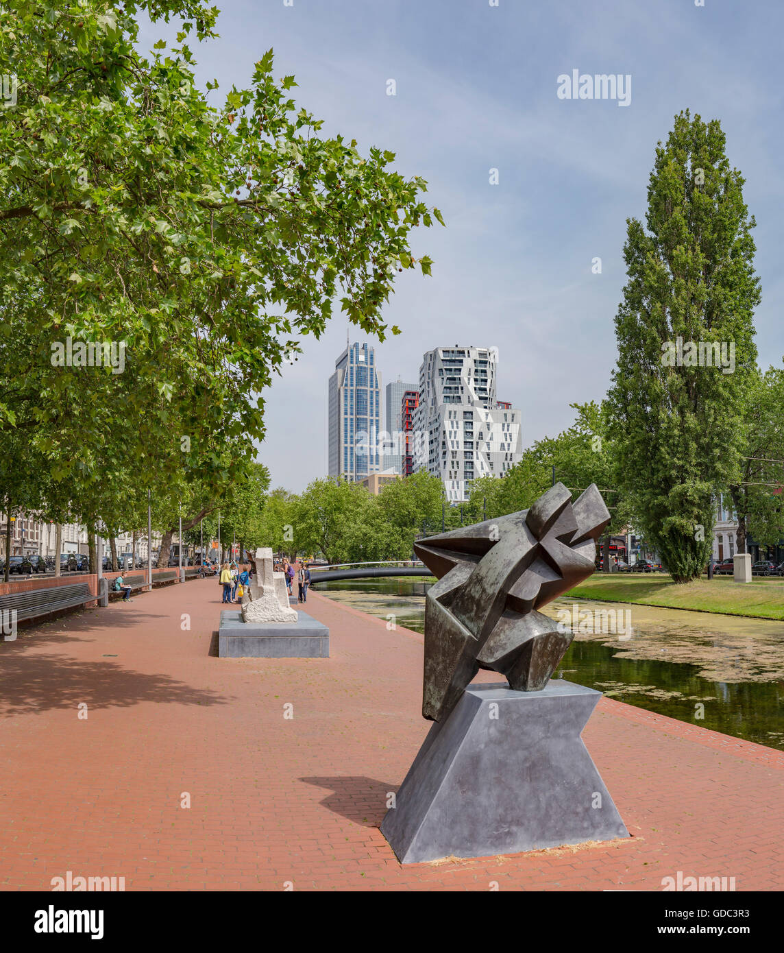 Rotterdam statue hi-res stock photography and images - Alamy