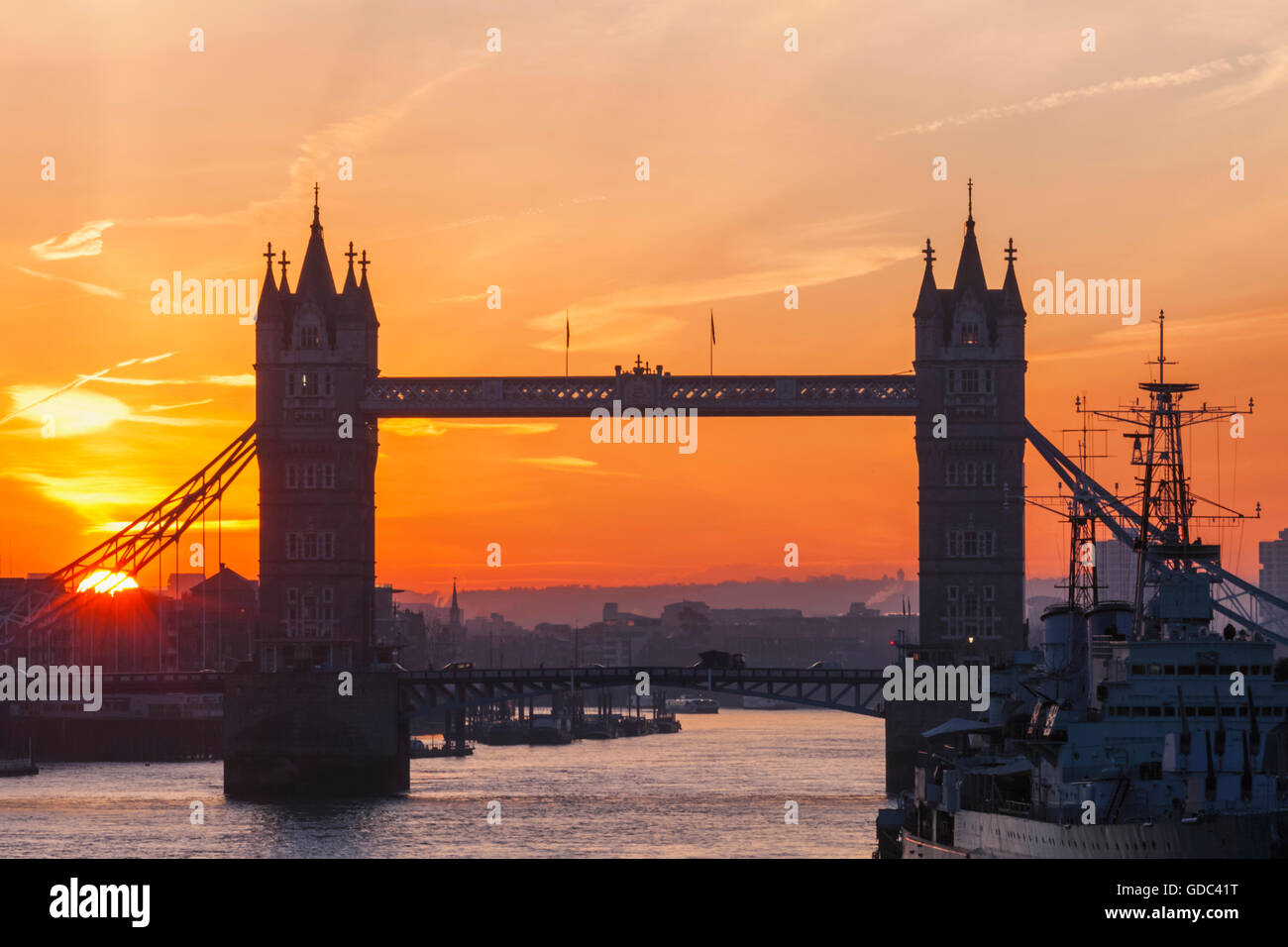 England,London,Tower Bridge at Dawn Stock Photo - Alamy