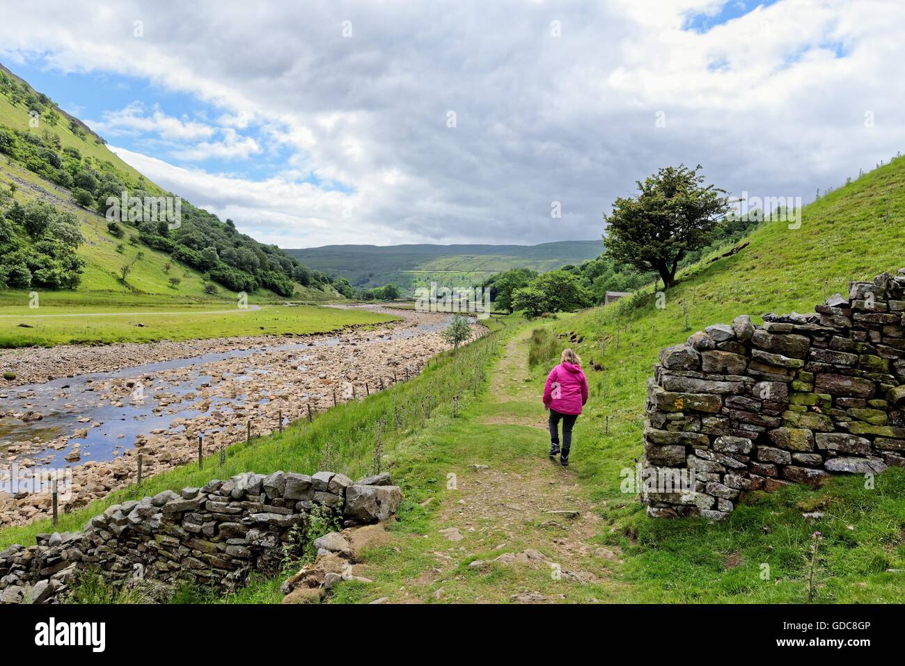 Swaledale valley near Muker Yorkshire UK Stock Photo - Alamy
