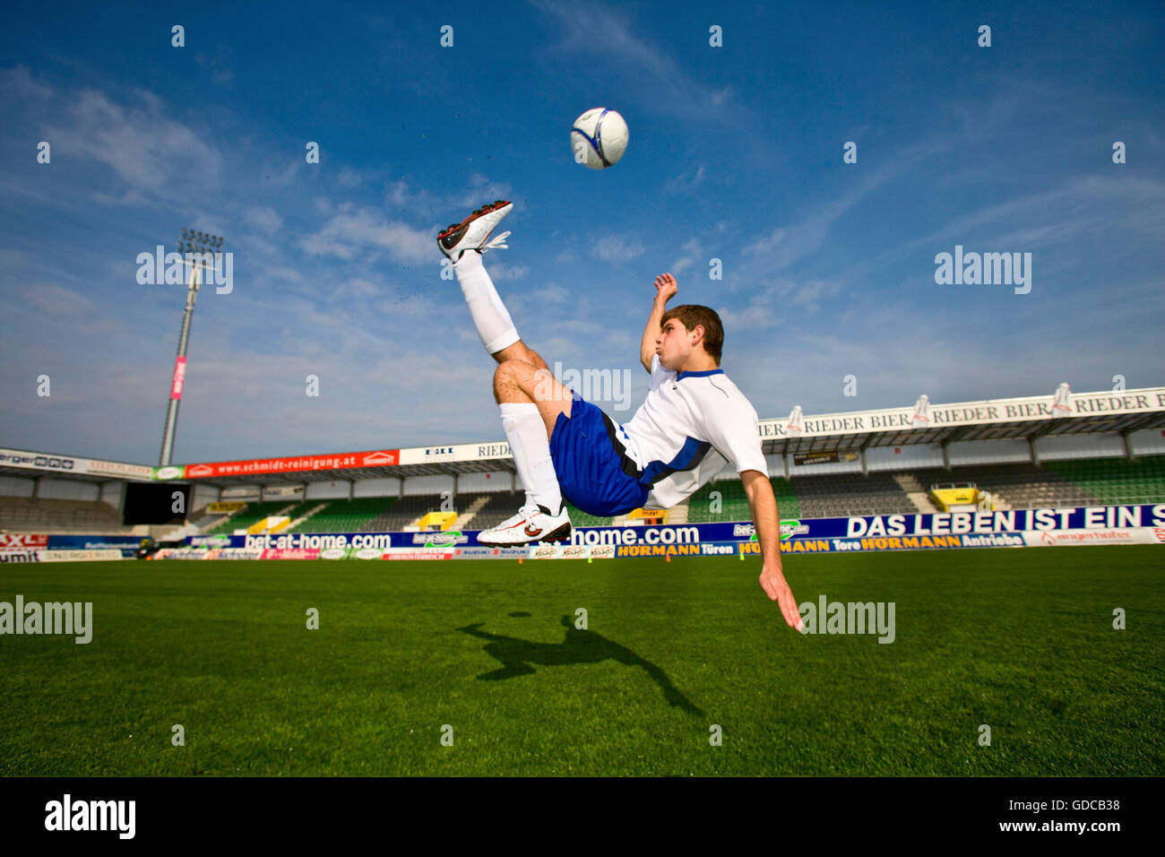 What Is A Bicycle Kick In Football at Samantha Wendt blog