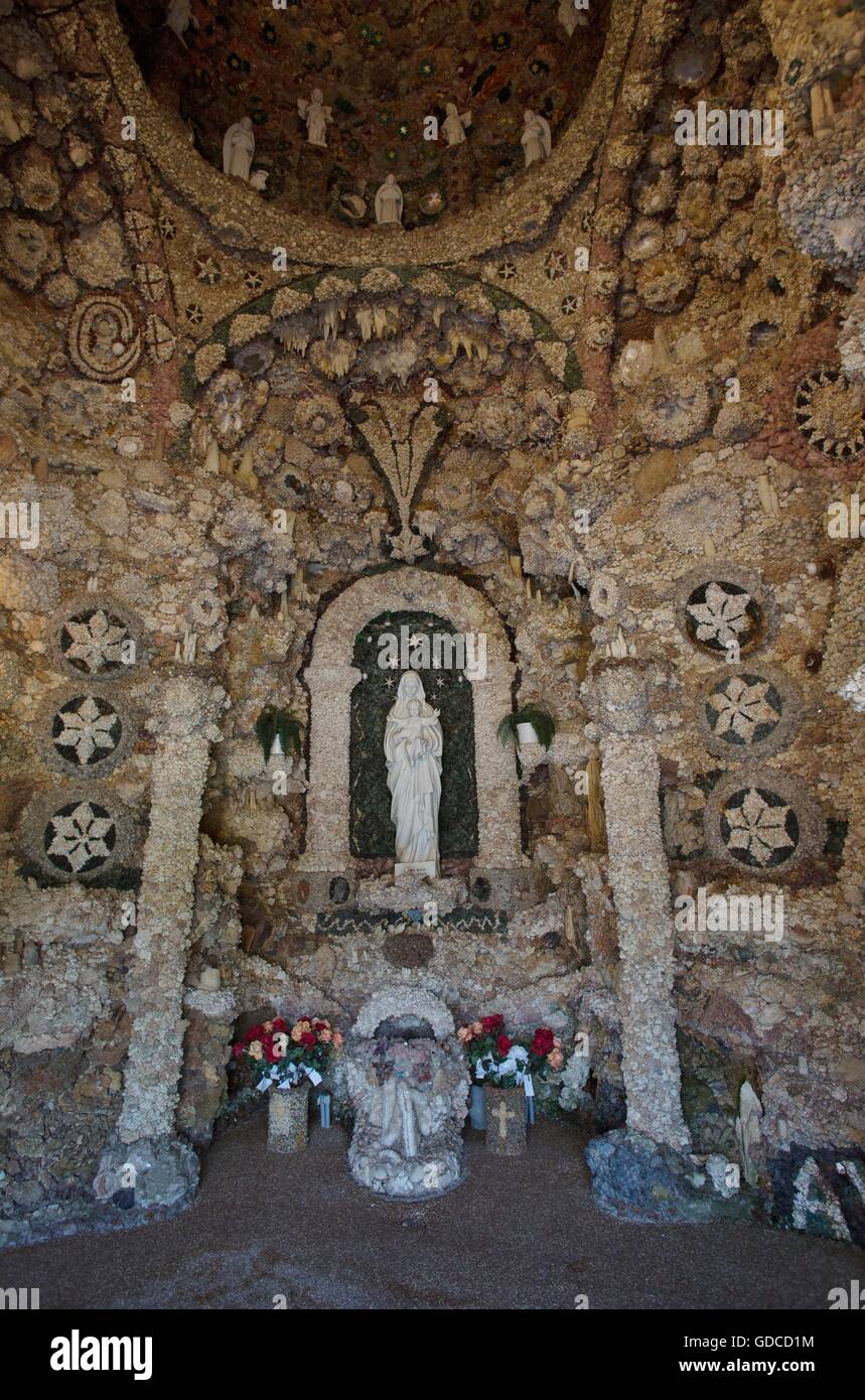 Grotto of the Redemption in West Bend, Iowa, USA Stock Photo - Alamy