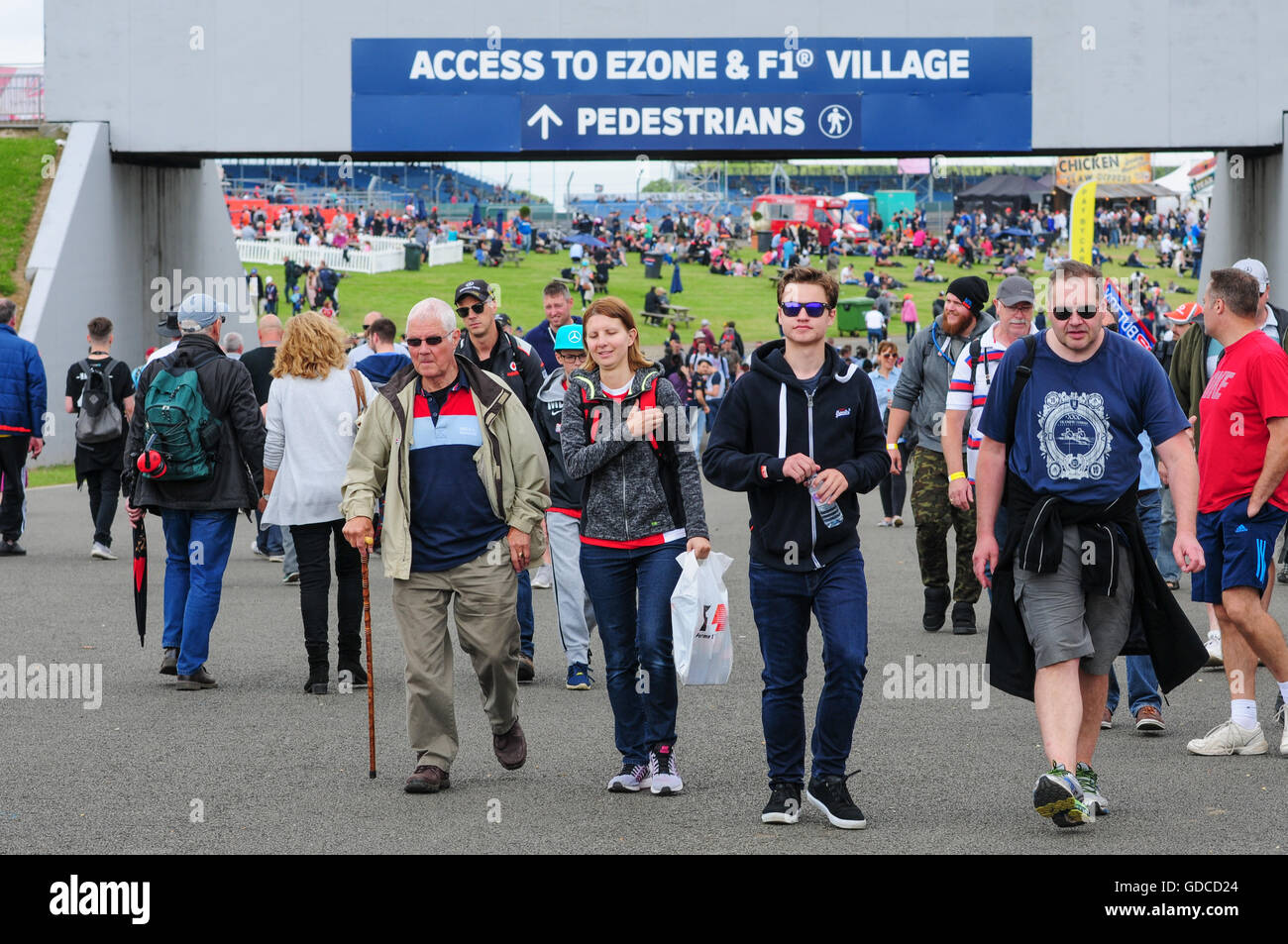 Fans at Silverstone race track during the F1 Formula One weekend Stock ...