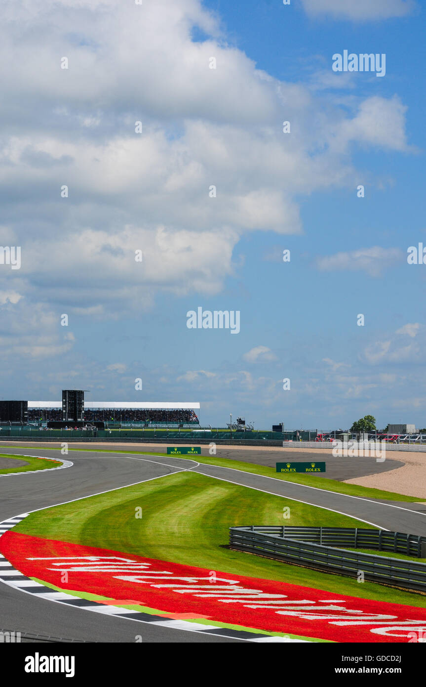 Silverstone race circuit hi-res stock photography and images - Alamy