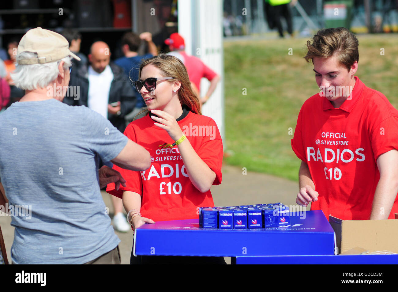 Commentary radios hi-res stock photography and images - Alamy