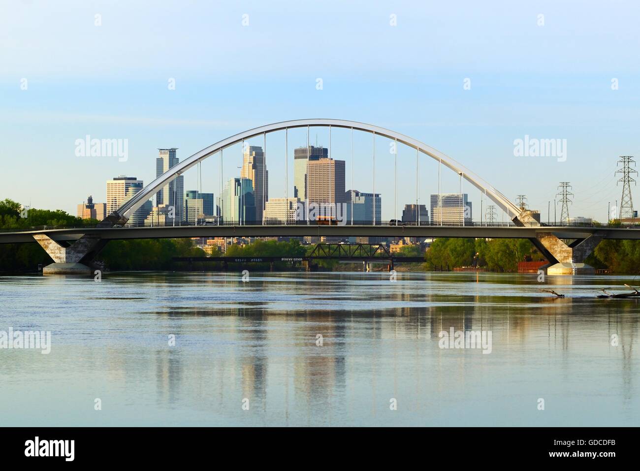 Lowry Avenue Bridge with Minneapolis, Minnesota Skyline Stock Photo - Alamy