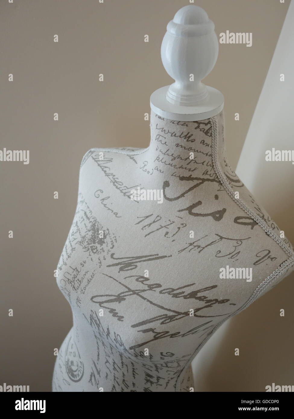 A dressmakers stylish mannequin Stock Photo - Alamy