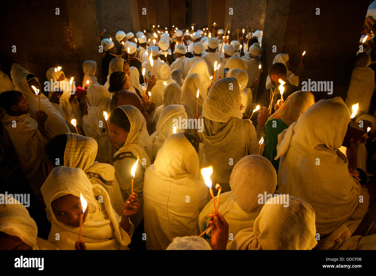 Ethiopian pilgrims and worshippers celebrating Fasika in the church of ...
