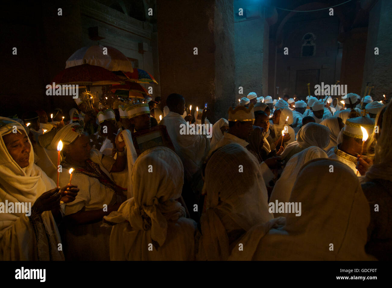 Ethiopian pilgrims and worshippers celebrating Fasika in the church of ...