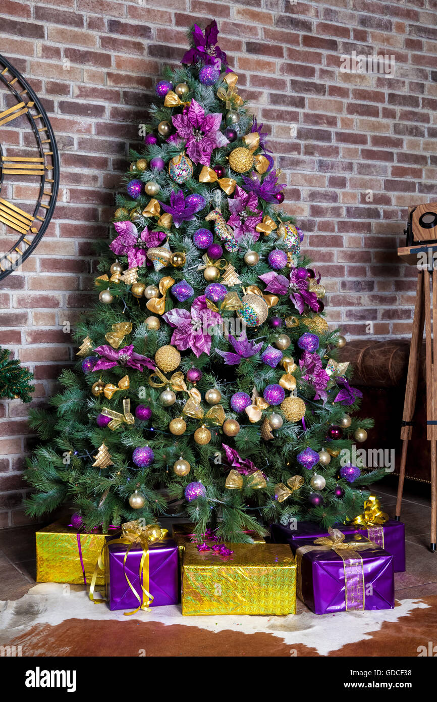 Decorative new year tree hi-res stock photography and images - Alamy