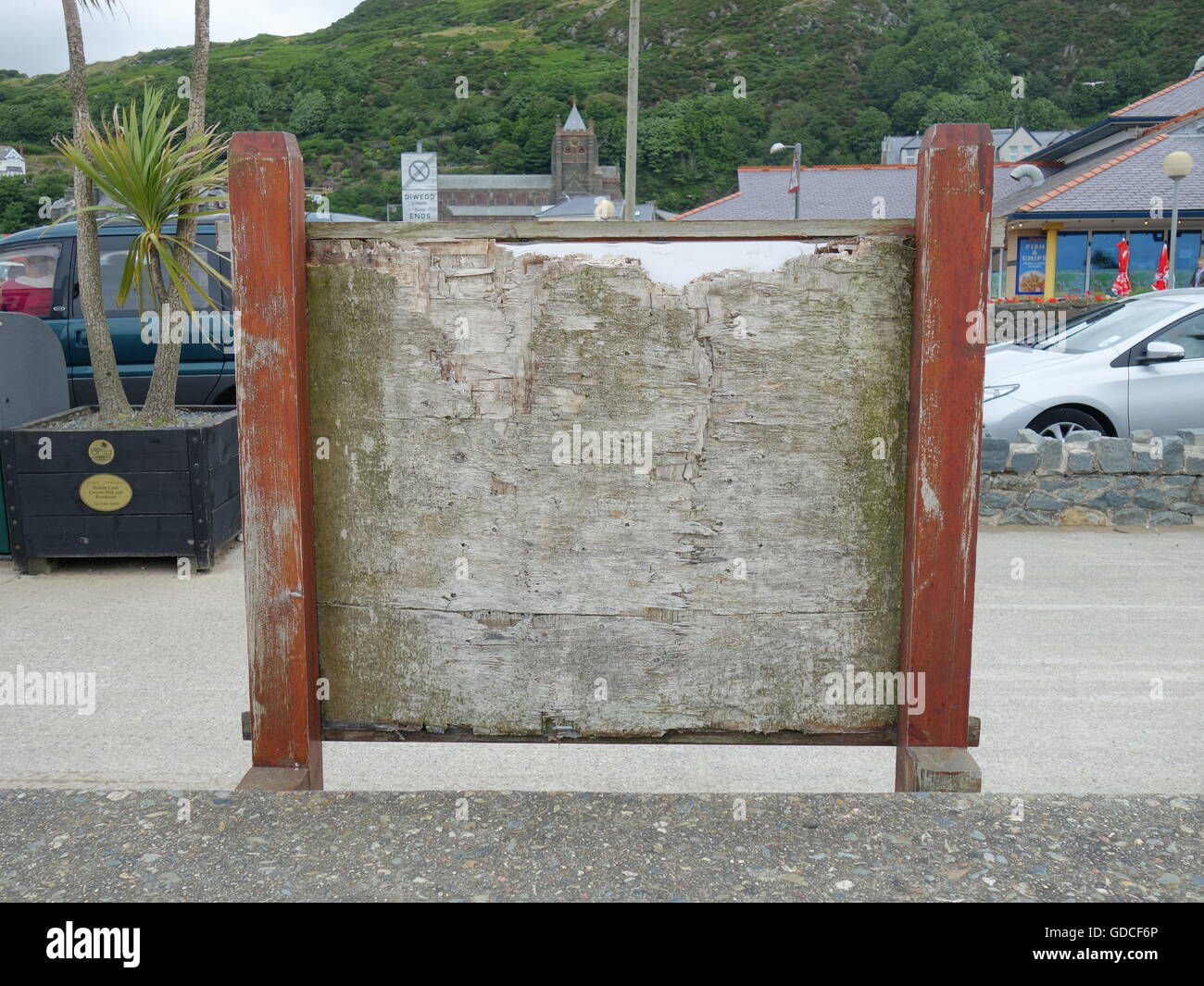 Moldy sign hi-res stock photography and images - Alamy