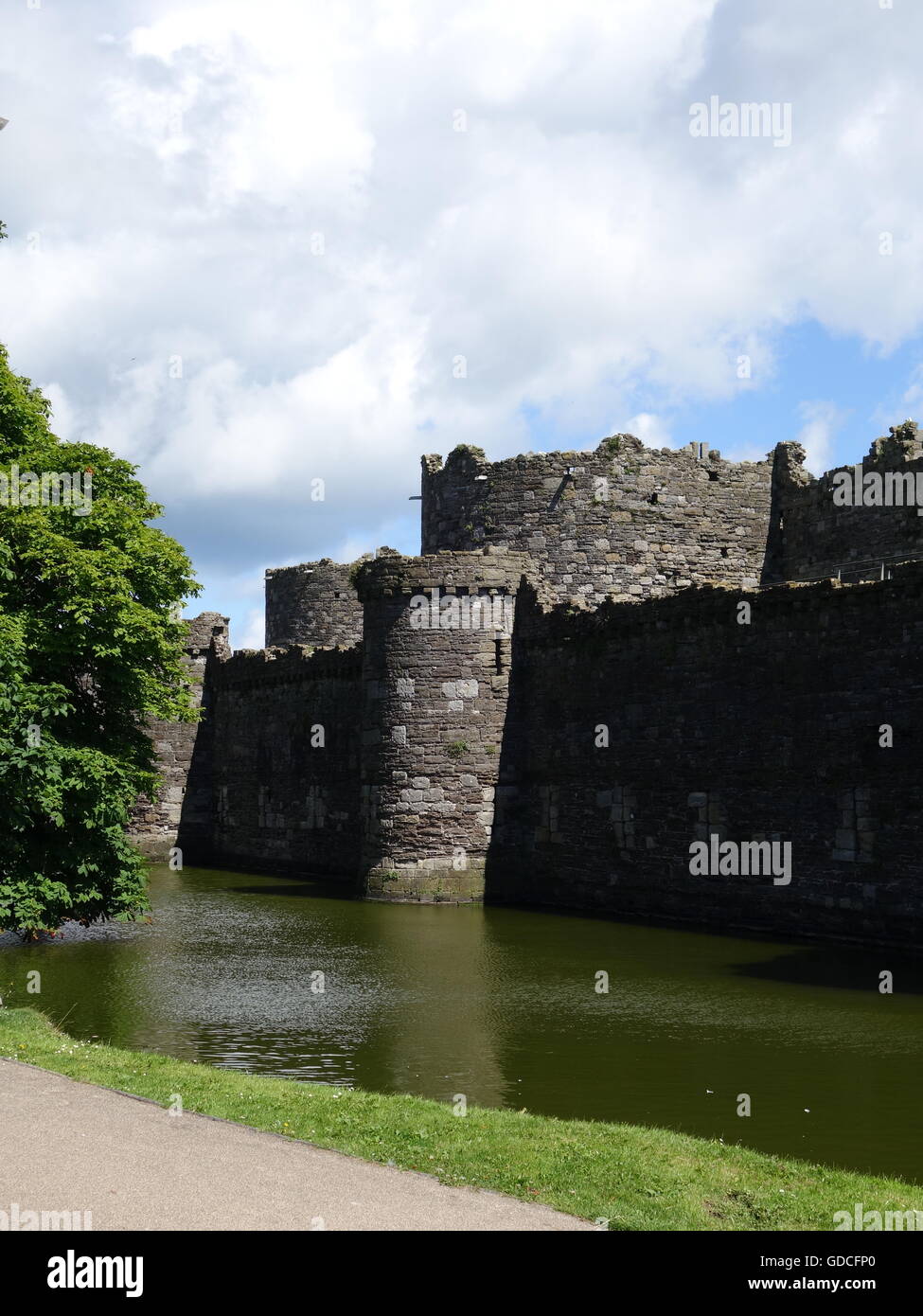 Castle ramparts and turrets Stock Photo - Alamy