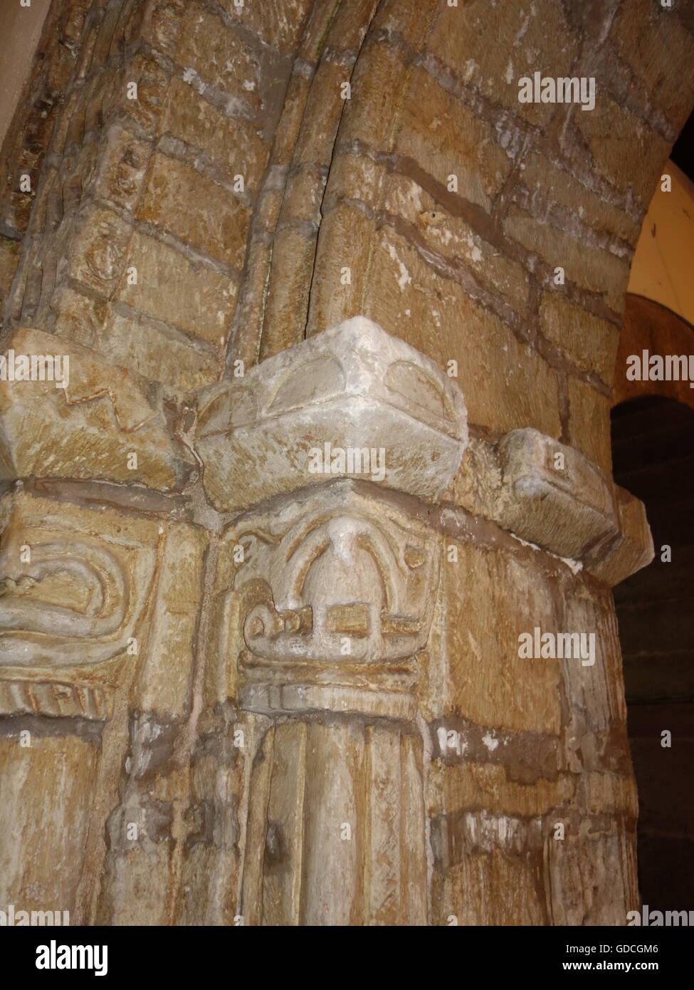 Gothic moulding hi-res stock photography and images - Alamy