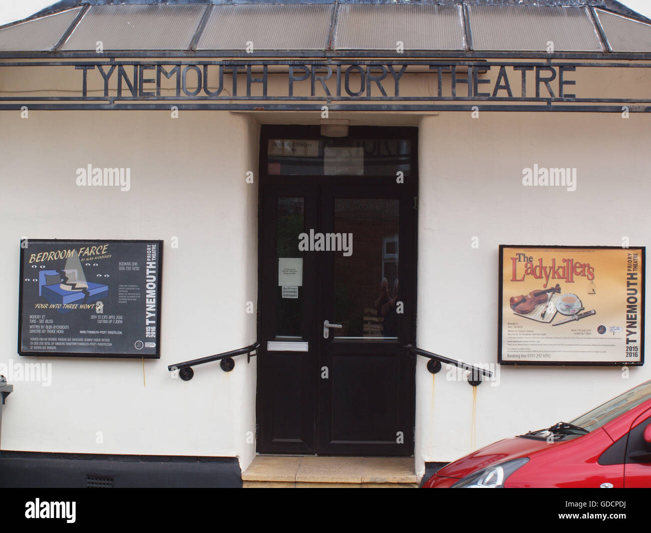 The streets and allay ways of the historic village of Tynemouth where ...