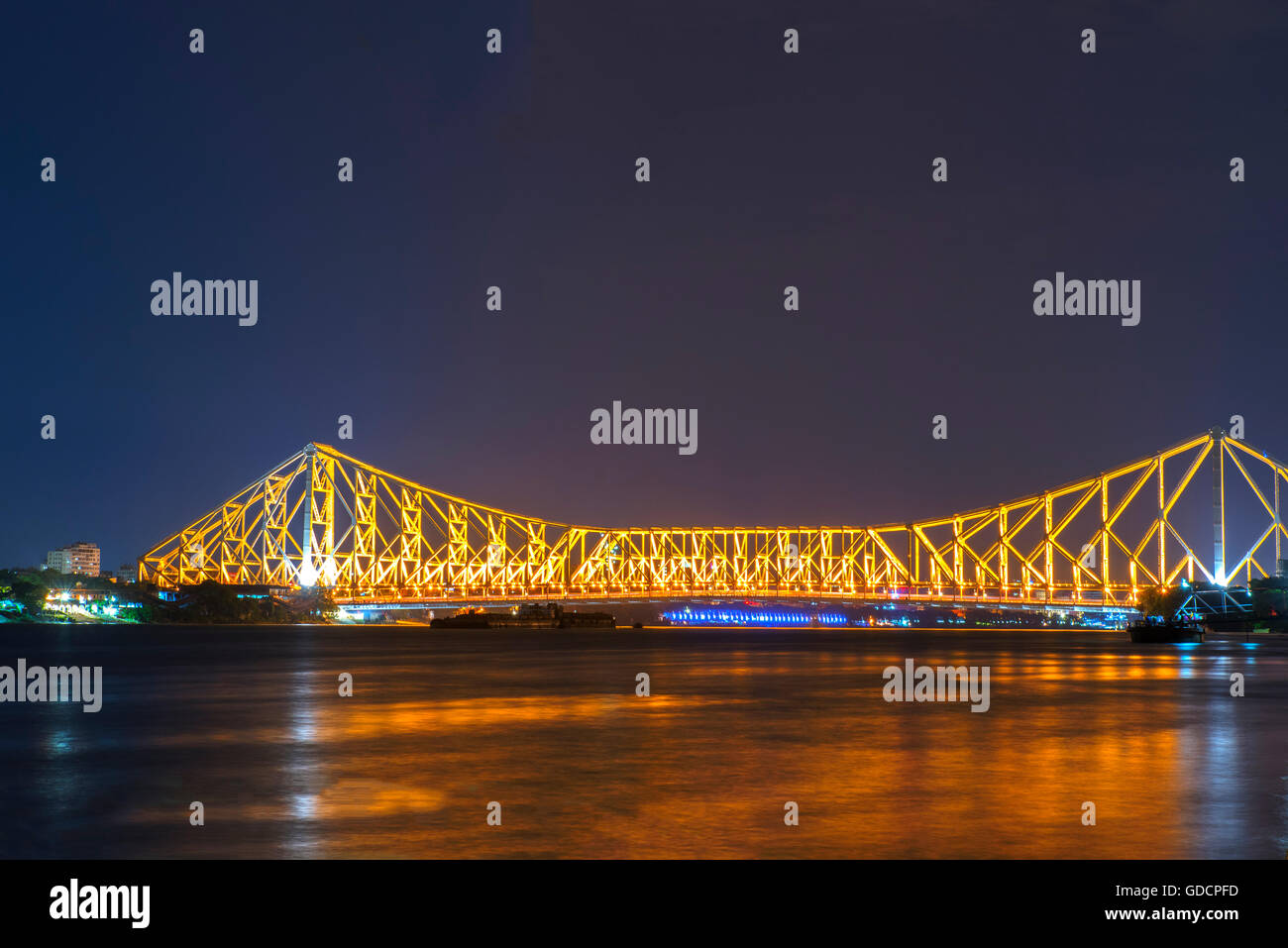 Howrah bridge for kolkata hi-res stock photography and images - Alamy