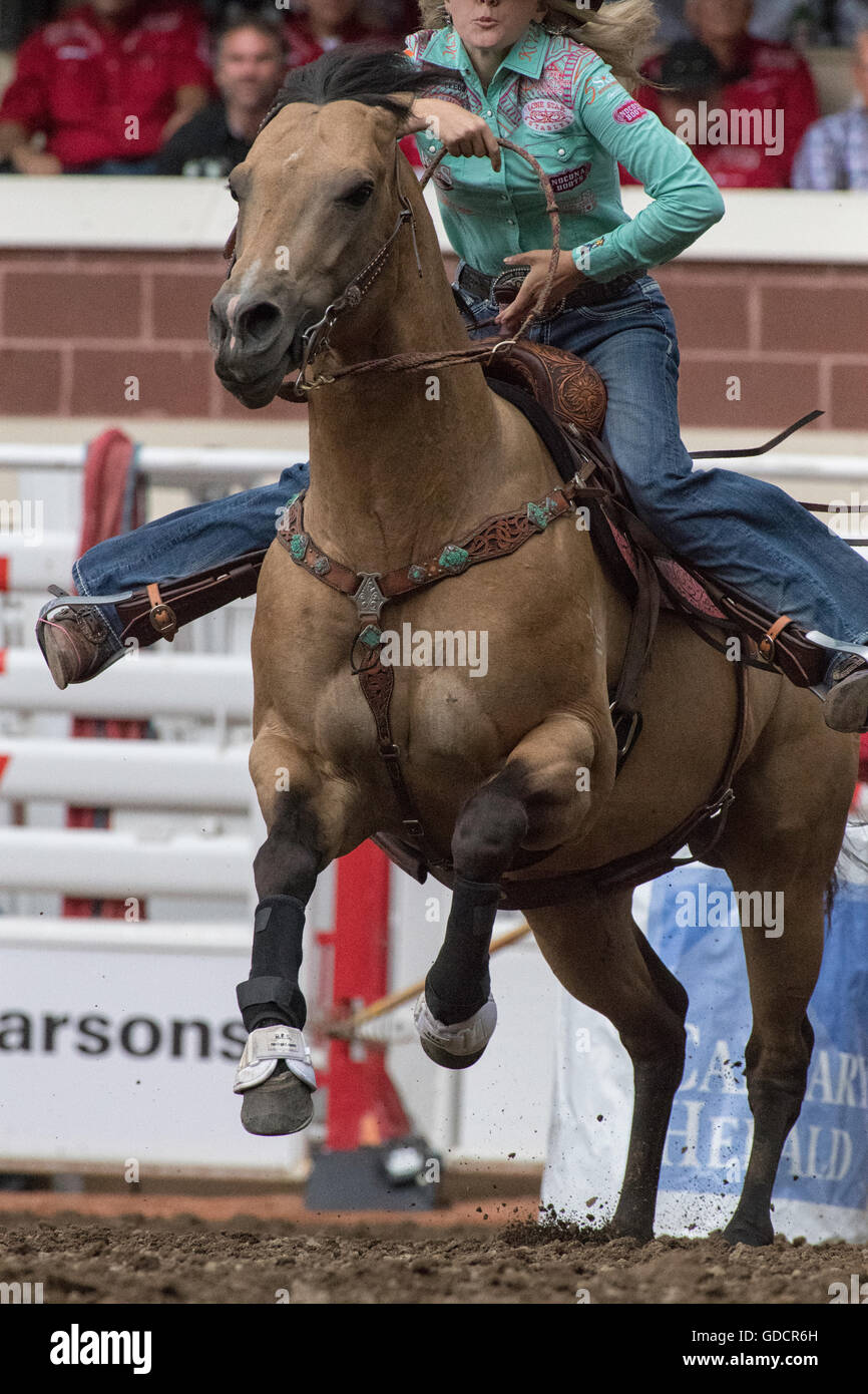 Ladies barrel race hi-res stock photography and images - Alamy