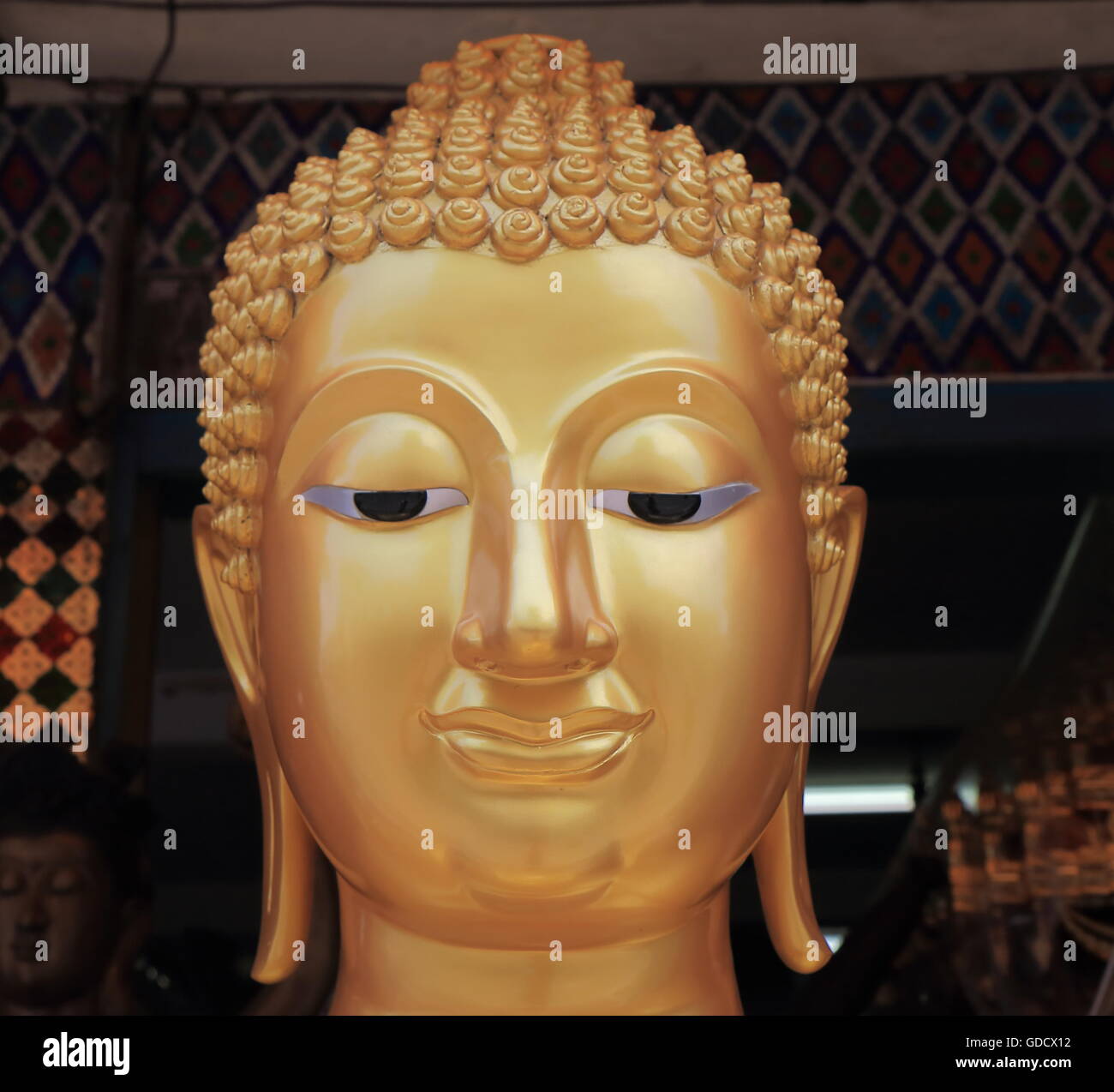 Beautiful face of buddha hi-res stock photography and images - Alamy