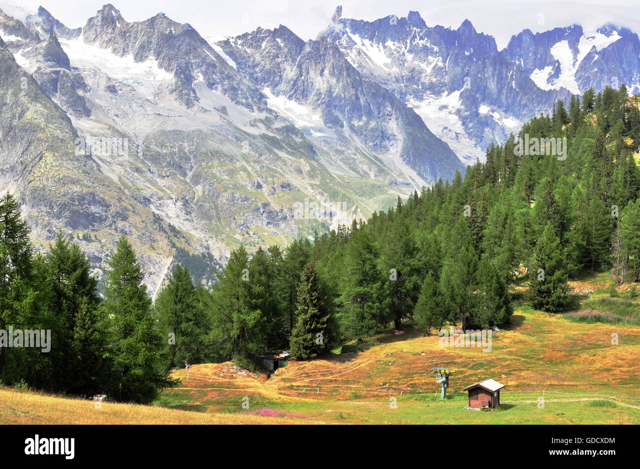 Italian alps farm house hi-res stock photography and images - Alamy