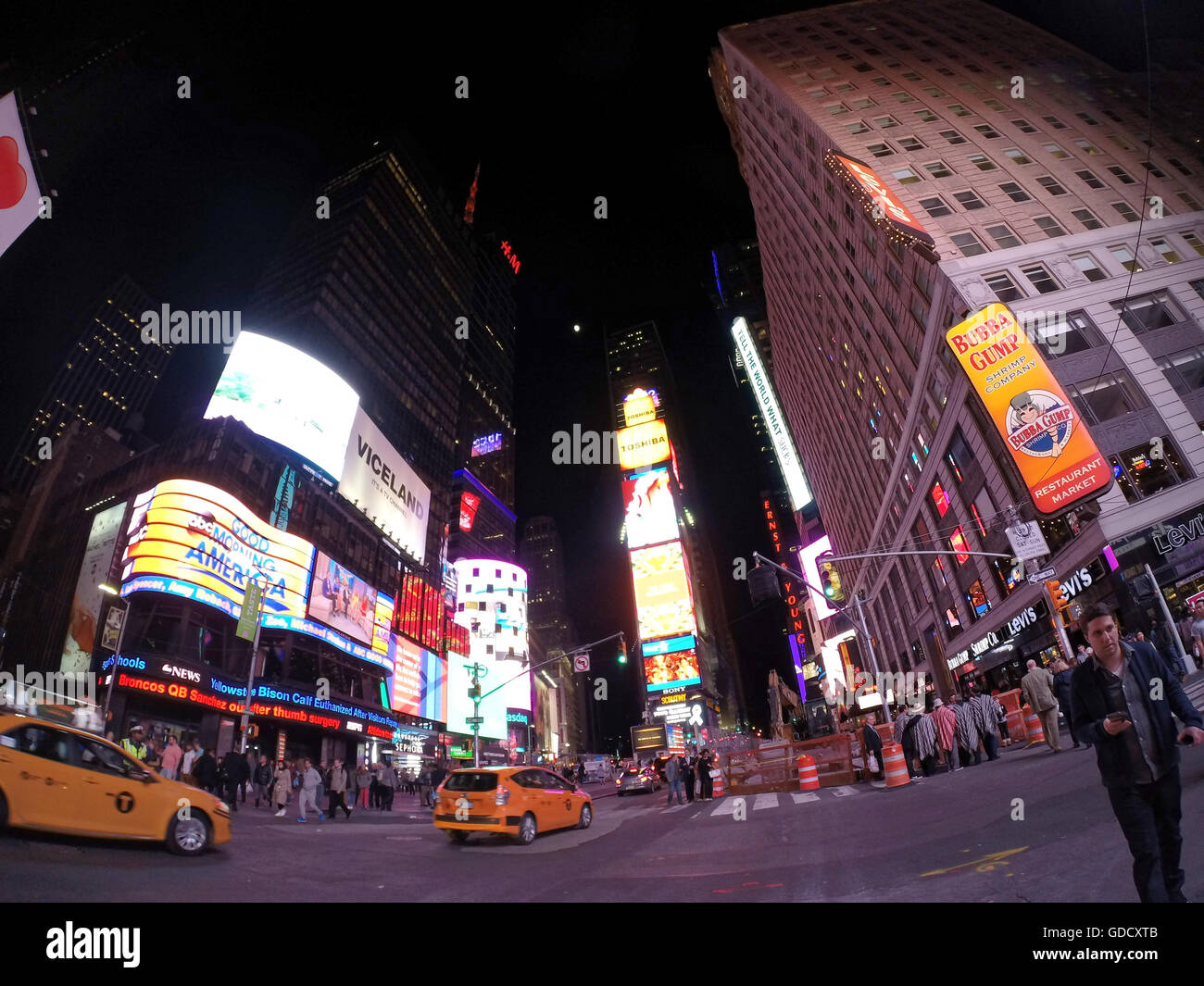 Large illuminated traffic signs hi-res stock photography and images - Alamy