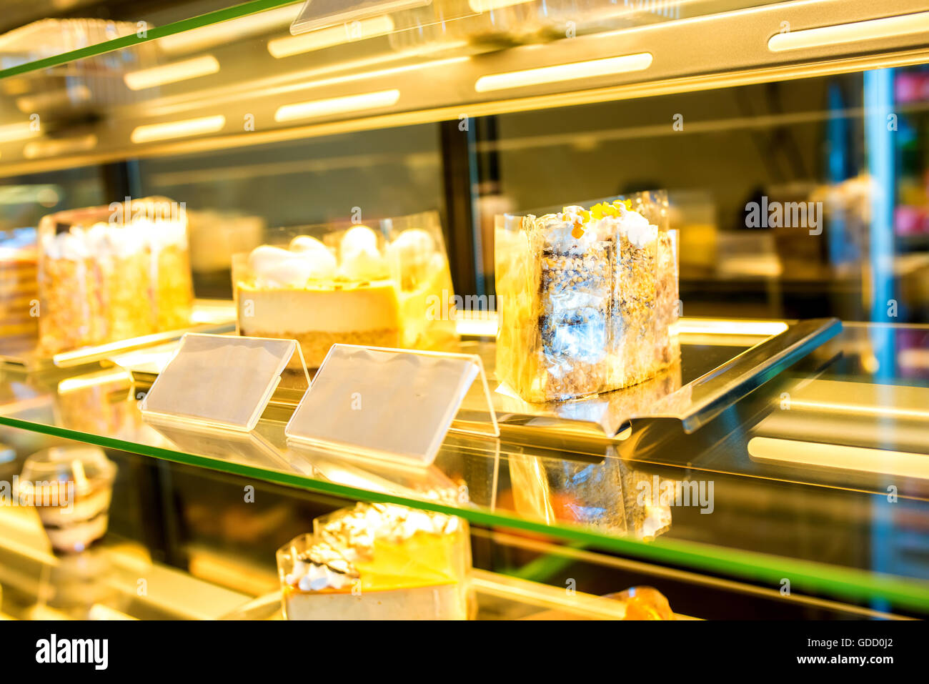 Cakes in a coffee shop Stock Photo - Alamy