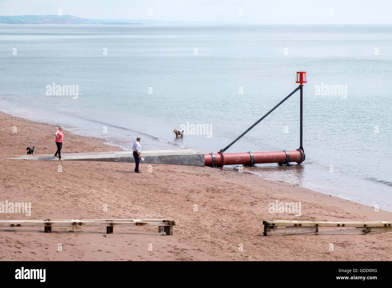 Sewage outfall uk hi-res stock photography and images - Alamy