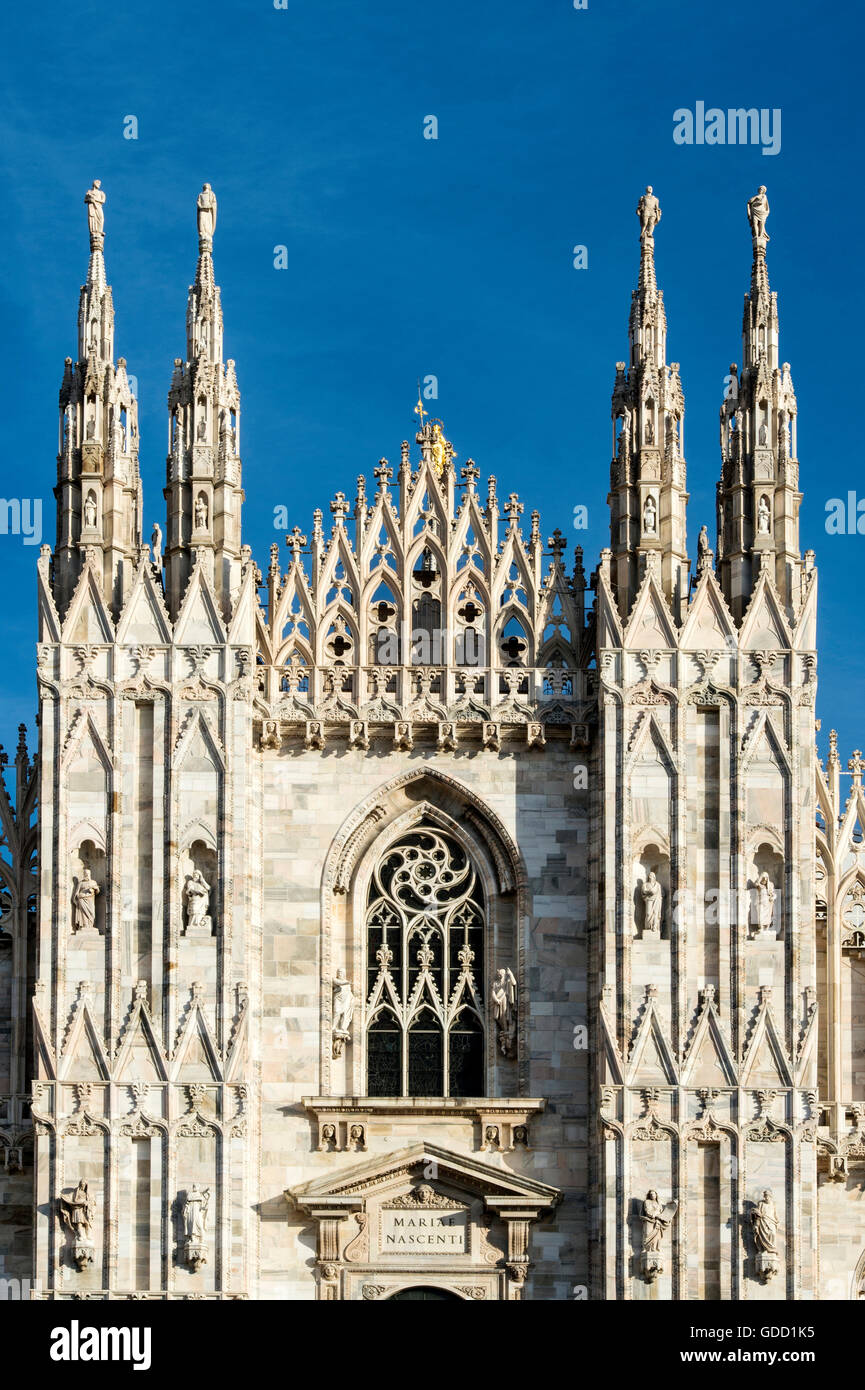 Front duomo milano milan cathedral hi-res stock photography and images ...