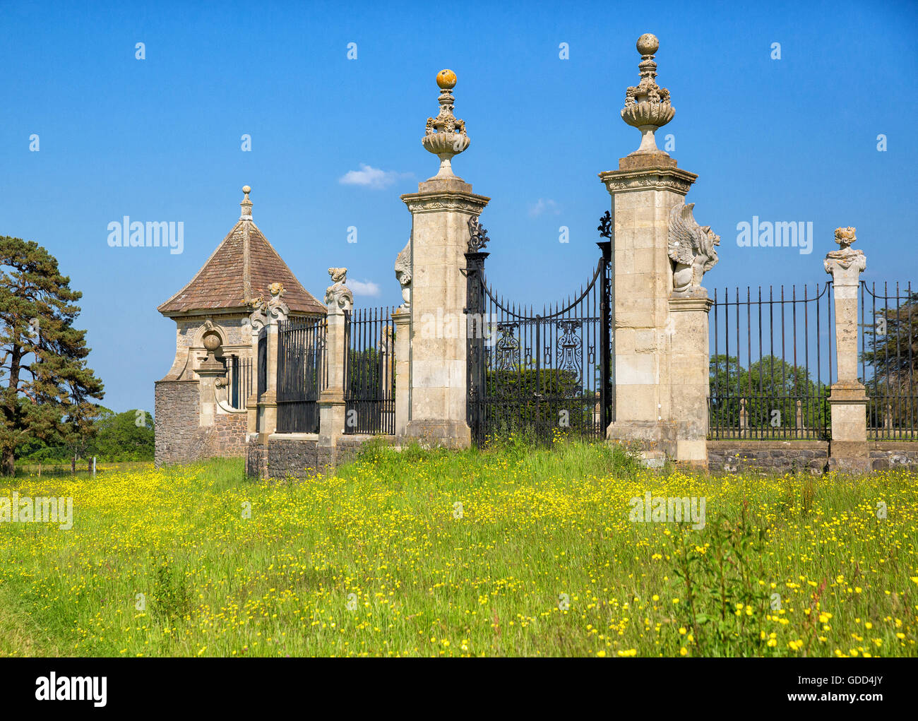 Barrow gurney hi-res stock photography and images - Alamy