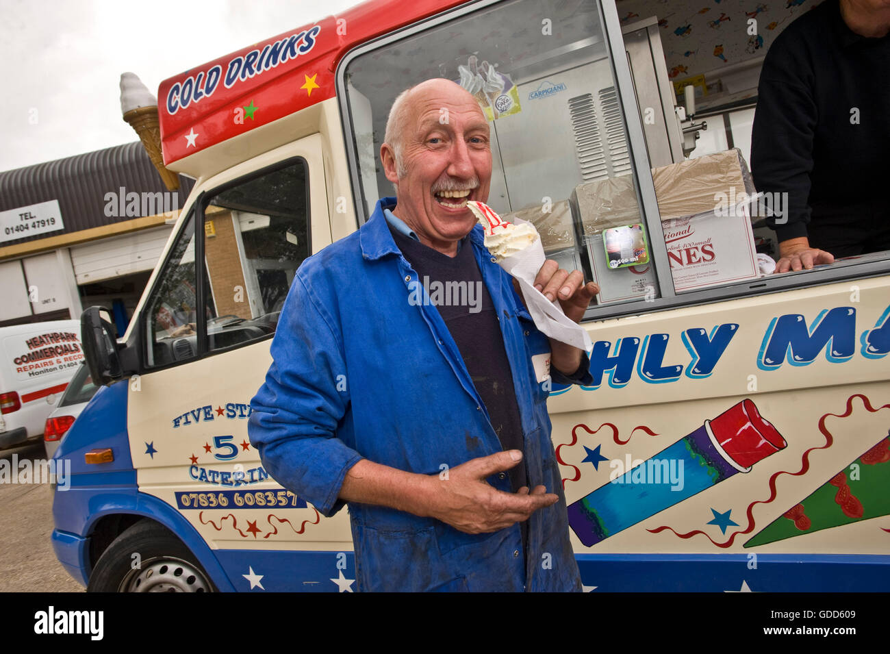 Ron sutherland aka mr whirly hi-res stock photography and images - Alamy