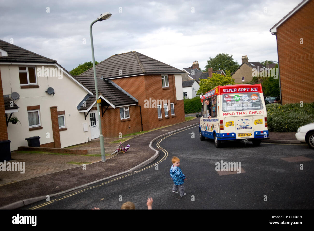 ron sutherland aka mr whirly doing his ice cream rounds Stock Photo - Alamy
