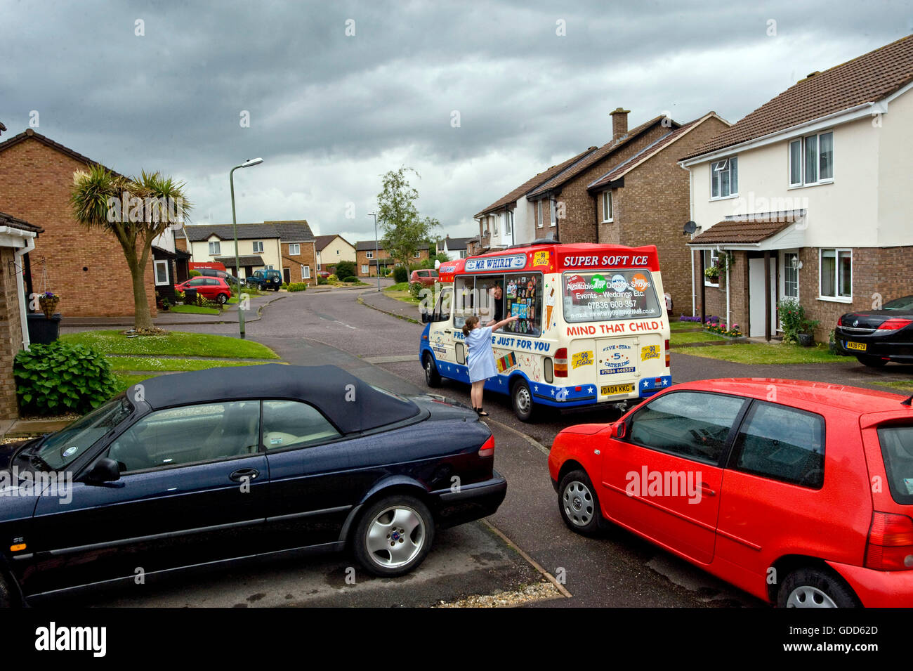 Ron Sutherland AKA Mr Whirly doing his rounds in Honiton, Chard ...