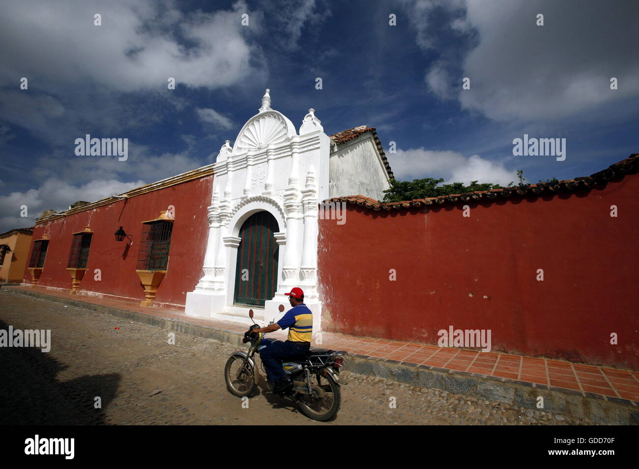 Old colonial town venezuela hi-res stock photography and images - Alamy