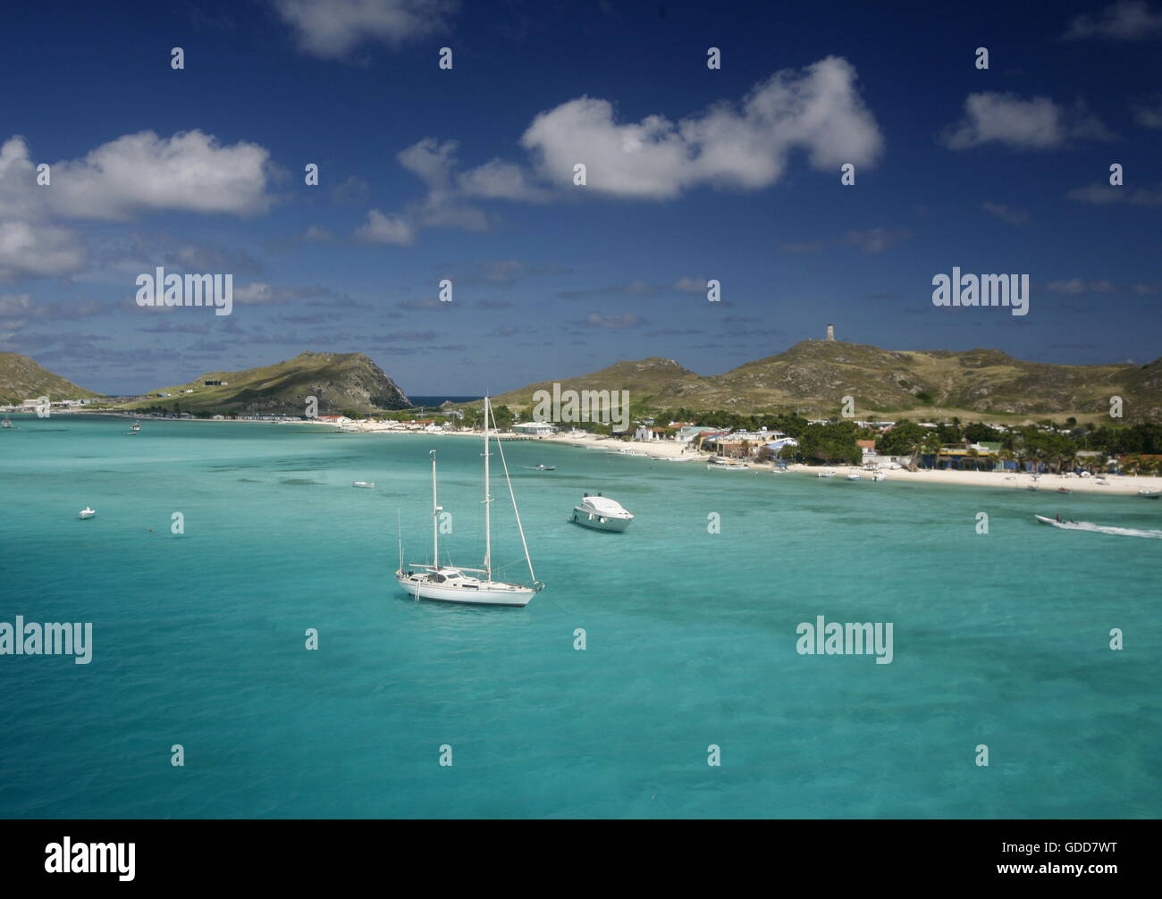 the village on the Gran Roque Island at the Los Roques Islands in the ...