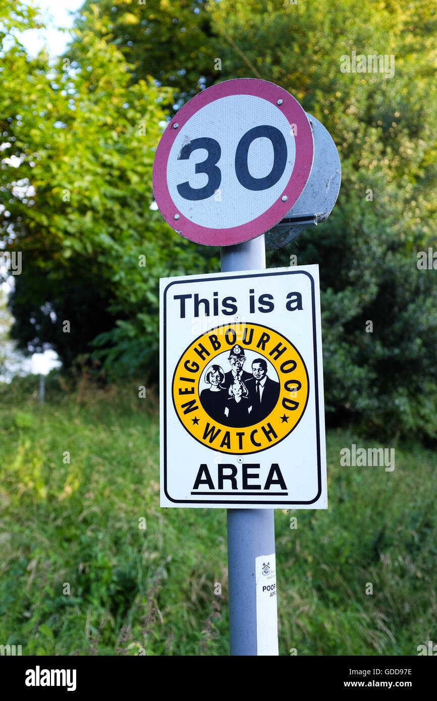 Neighbourhood watch signs hi-res stock photography and images - Alamy