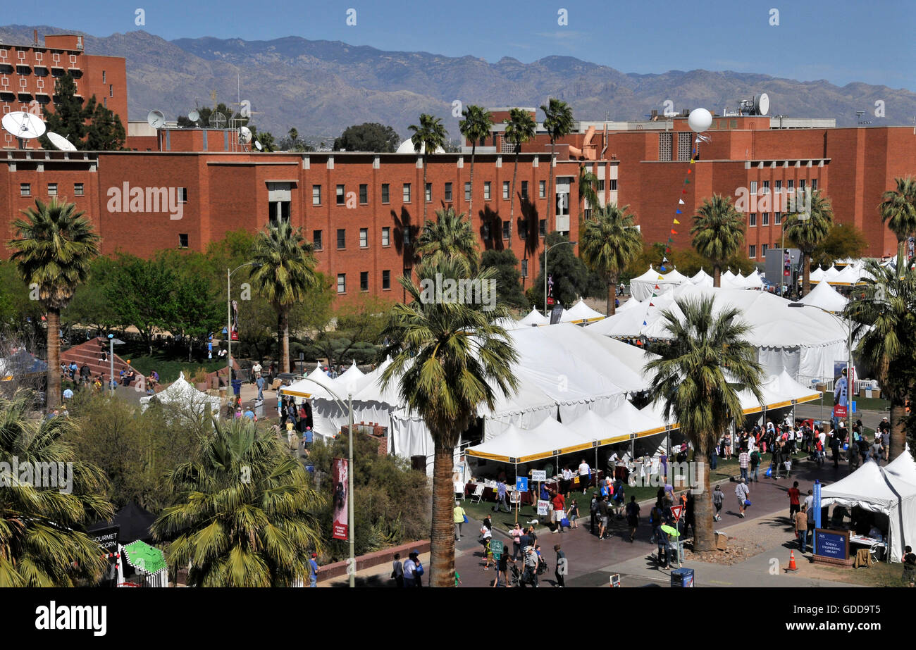 University of arizona tucson campus hi-res stock photography and images ...