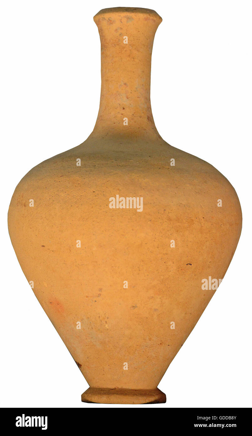 Elegant ancient greek vase from before the 5th century BC. Isolated ...