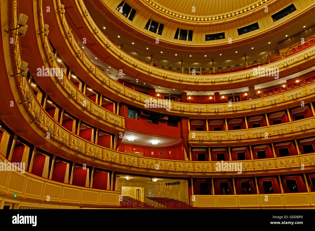 Viennese state opera,seats,auditorium Stock Photo - Alamy