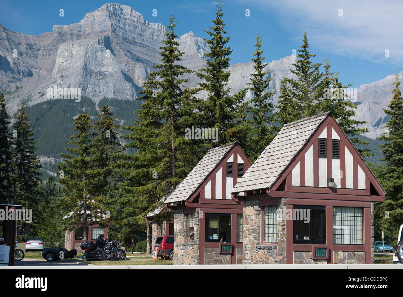 Banff Park entrance Stock Photo - Alamy